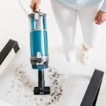 Shark APEX UpLight Corded Lift-Away Vacuum LZ601 Review - Best Vacuum Guide